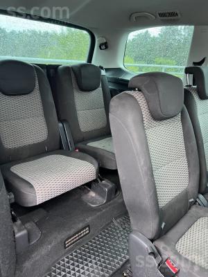 Pelēks Volkswagen Sharan 2012 Rīga, ar dzinēja tilpumu 2.00 L un nobraukumu 389 tūkst. km par 4900 €, foto 16 vietnē AUTOMOTO.COM.LV