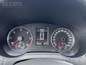 Pelēks Volkswagen Sharan 2012 Rīga, ar dzinēja tilpumu 2.00 L un nobraukumu 389 tūkst. km par 4900 €, foto 22 vietnē AUTOMOTO.COM.LV