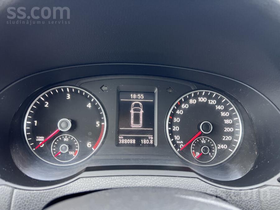 Pelēks Volkswagen Sharan 2012 Rīga, ar dzinēja tilpumu 2.00 L un nobraukumu 389 tūkst. km par 4900 €, foto 22 vietnē AUTOMOTO.COM.LV