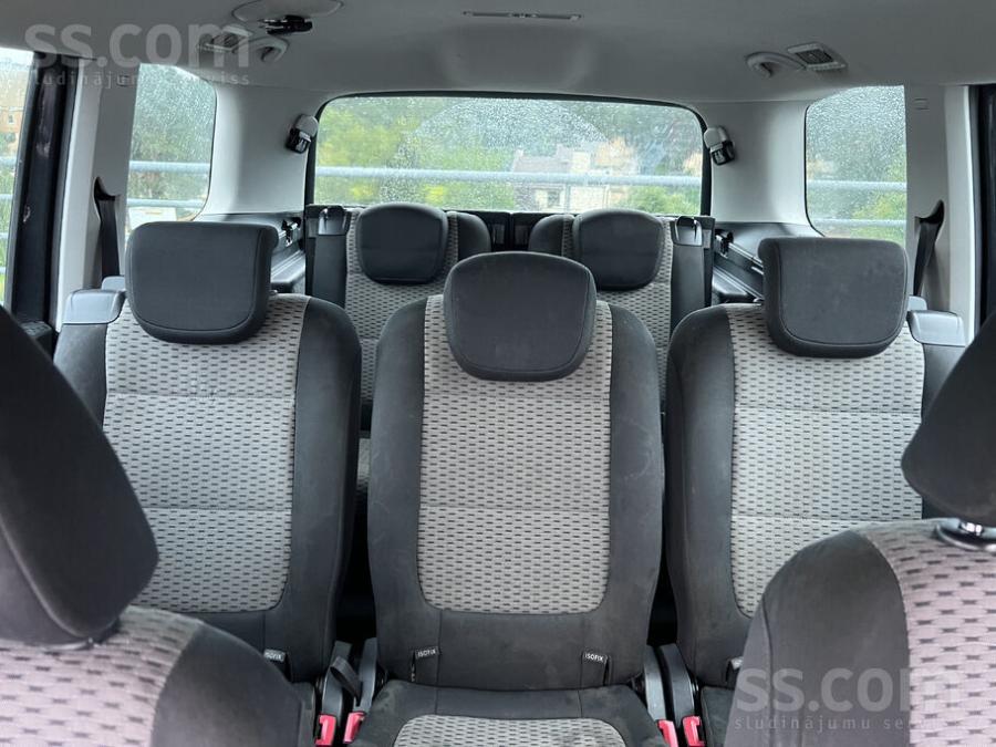 Pelēks Volkswagen Sharan 2012 Rīga, ar dzinēja tilpumu 2.00 L un nobraukumu 389 tūkst. km par 4900 €, foto 23 vietnē AUTOMOTO.COM.LV