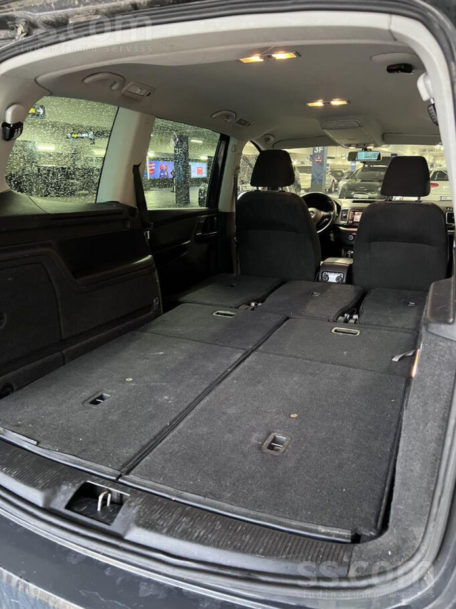 Pelēks Volkswagen Sharan 2012 Rīga, ar dzinēja tilpumu 2.00 L un nobraukumu 389 tūkst. km par 4900 €, foto 29 vietnē AUTOMOTO.COM.LV