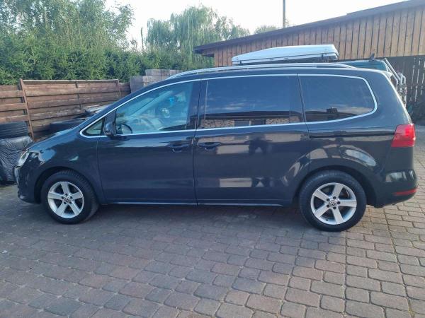 Pelēks Volkswagen Sharan 2012 Utena, ar dzinēja tilpumu 1.97 L un nobraukumu 368 tūkst. km par 6150 €, foto 8 vietnē AUTOMOTO.COM.LV
