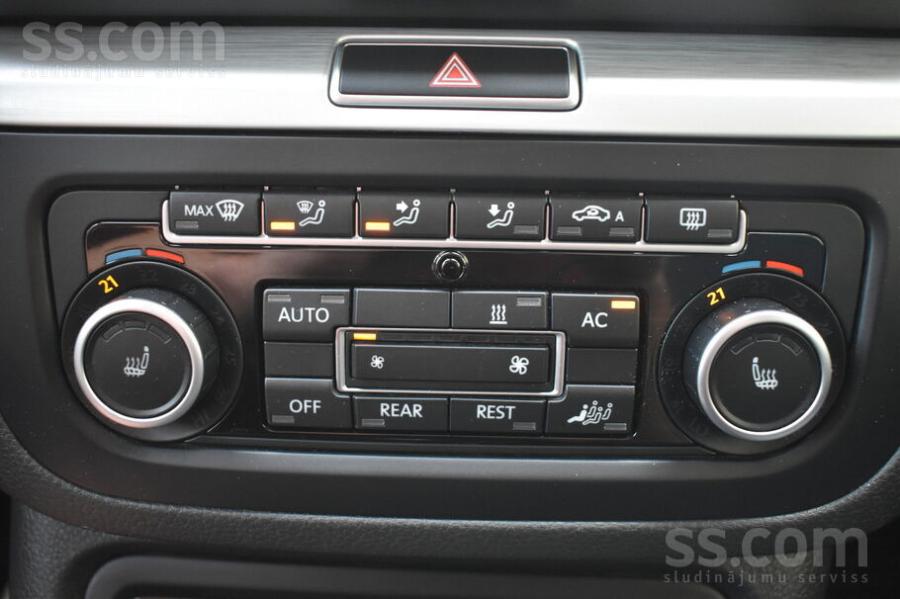 Pelēks Volkswagen Sharan 2012 Talsi, ar dzinēja tilpumu 2.00 L un nobraukumu 230 tūkst. km par 8800 €, foto 22 vietnē AUTOMOTO.COM.LV