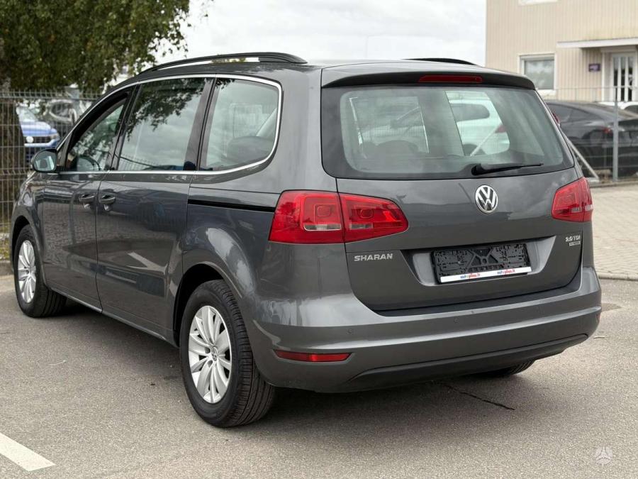 Pelēks Volkswagen Sharan 2012 Kretinga, ar dzinēja tilpumu 1.97 L un nobraukumu 214 tūkst. km par 7800 €, foto 7 vietnē AUTOMOTO.COM.LV