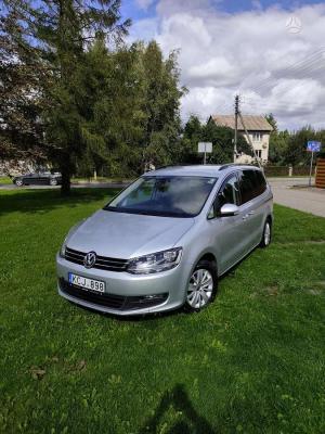 Grey Volkswagen Sharan 2012 in Vilnius, with an engine capacity of 1.97 L and mileage of 224 thousand km for 6950 €, photo 1 on AUTOMOTO.COM.LV