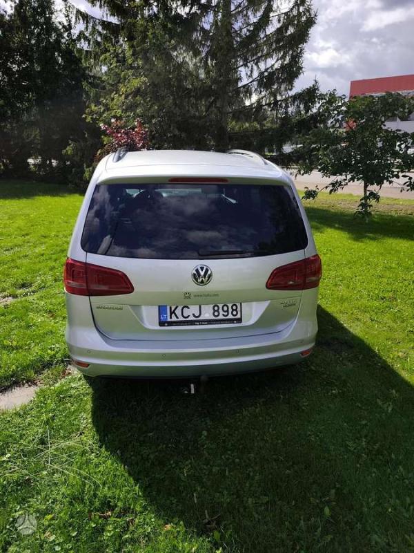 Pelēks Volkswagen Sharan 2012 Viļņa, ar dzinēja tilpumu 1.97 L un nobraukumu 224 tūkst. km par 6950 €, foto 8 vietnē AUTOMOTO.COM.LV