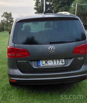 Pelēks Volkswagen Sharan 2012 Liepāja, ar dzinēja tilpumu 2.00 L un nobraukumu 581 tūkst. km par 4200 €, foto 4 vietnē AUTOMOTO.COM.LV