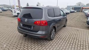 Pelēks Volkswagen Sharan 2013 Marijampole, ar dzinēja tilpumu 1.97 L un nobraukumu 300 tūkst. km par 10650 €, foto 7 vietnē AUTOMOTO.COM.LV