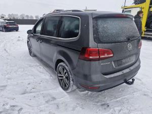 Grey Volkswagen Sharan 2013 in Marijampole, with an engine capacity of 1.97 L and mileage of 480 thousand km for 4600 €, photo 6 on AUTOMOTO.COM.LV