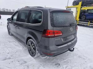 Grey Volkswagen Sharan 2013 in Marijampole, with an engine capacity of 1.97 L and mileage of 480 thousand km for 4600 €, photo 8 on AUTOMOTO.COM.LV