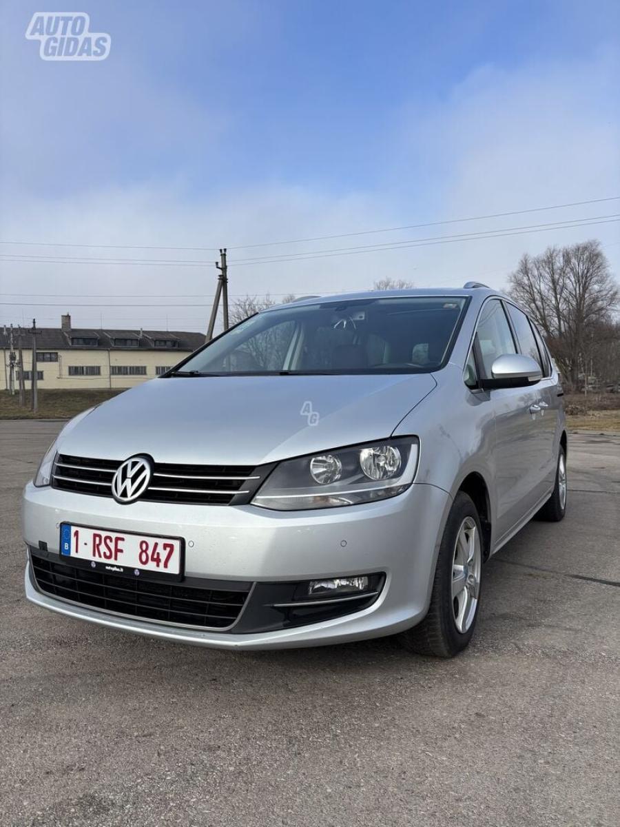Pelēks Volkswagen Sharan 2013 Vilkaviškis, ar dzinēja tilpumu 2.00 L un nobraukumu 298 tūkst. km par 8500 €, foto 1 vietnē AUTOMOTO.COM.LV