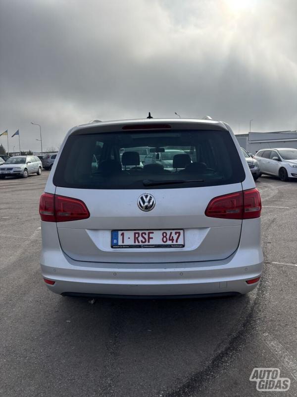 Pelēks Volkswagen Sharan 2013 Vilkaviškis, ar dzinēja tilpumu 2.00 L un nobraukumu 298 tūkst. km par 8500 €, foto 6 vietnē AUTOMOTO.COM.LV