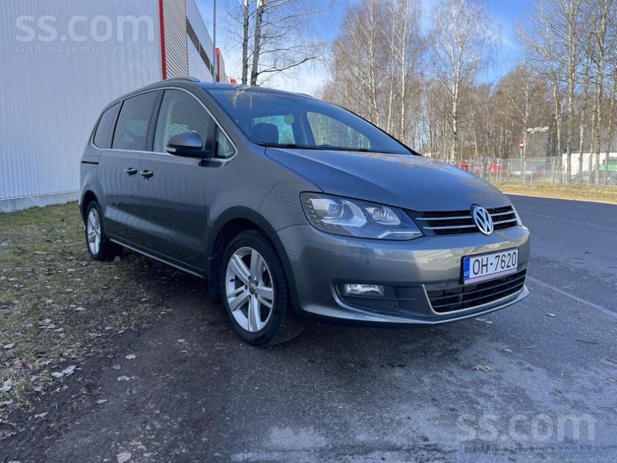 Grey Volkswagen Sharan 2013 in Riga, with an engine capacity of 2.00 L and mileage of 285 thousand km for 8450 €, photo 1 on AUTOMOTO.COM.LV