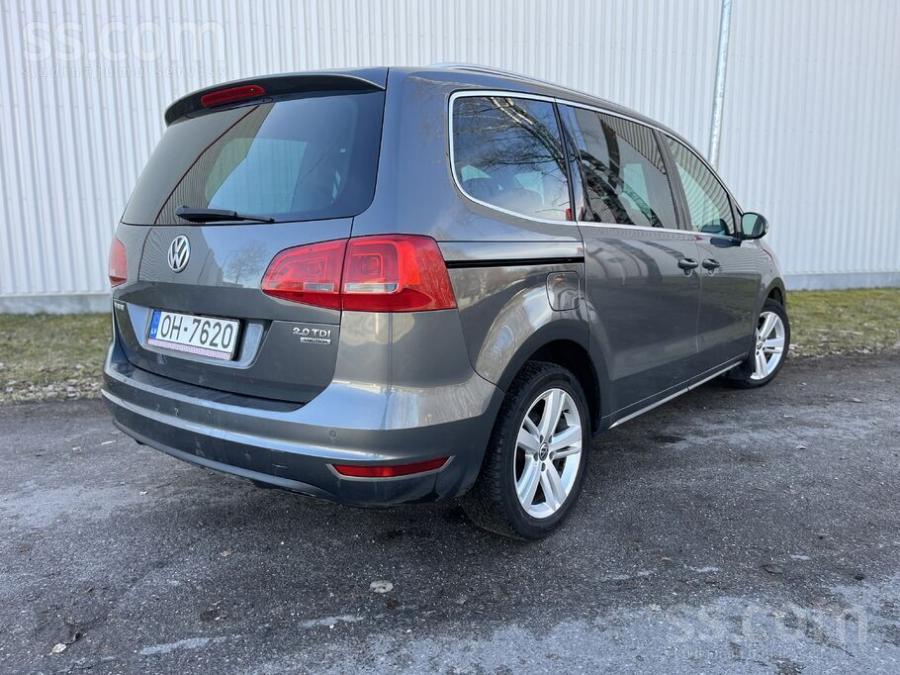 Grey Volkswagen Sharan 2013 in Riga, with an engine capacity of 2.00 L and mileage of 285 thousand km for 8450 €, photo 8 on AUTOMOTO.COM.LV