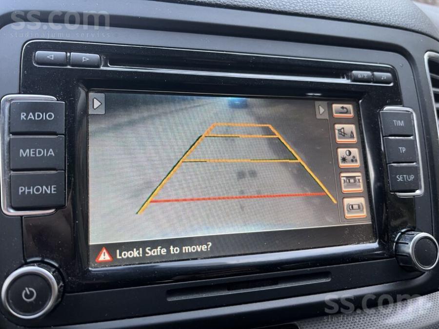 Grey Volkswagen Sharan 2013 in Riga, with an engine capacity of 2.00 L and mileage of 285 thousand km for 8450 €, photo 14 on AUTOMOTO.COM.LV