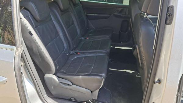Pelēks Volkswagen Sharan 2013 Šauļi, ar dzinēja tilpumu 1.39 L un nobraukumu 119 tūkst. km par 3699 €, foto 10 vietnē AUTOMOTO.COM.LV