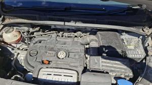 Pelēks Volkswagen Sharan 2013 Šauļi, ar dzinēja tilpumu 1.39 L un nobraukumu 119 tūkst. km par 3699 €, foto 18 vietnē AUTOMOTO.COM.LV