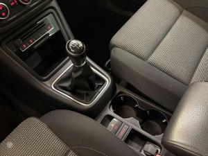 Grey Volkswagen Sharan 2013 in Marijampole, with an engine capacity of 1.97 L and mileage of 298 thousand km for 7999 €, photo 12 on AUTOMOTO.COM.LV