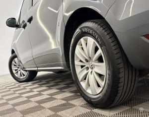 Grey Volkswagen Sharan 2013 in Marijampole, with an engine capacity of 1.97 L and mileage of 298 thousand km for 7999 €, photo 16 on AUTOMOTO.COM.LV