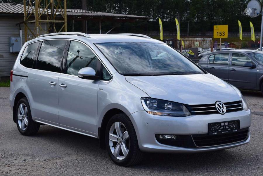 Pelēks Volkswagen Sharan 2013 Viļņa, ar dzinēja tilpumu 1.97 L un nobraukumu 224 tūkst. km par 7750 €, foto 4 vietnē AUTOMOTO.COM.LV