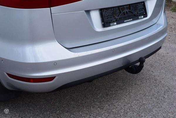 Pelēks Volkswagen Sharan 2013 Viļņa, ar dzinēja tilpumu 1.97 L un nobraukumu 224 tūkst. km par 7750 €, foto 7 vietnē AUTOMOTO.COM.LV