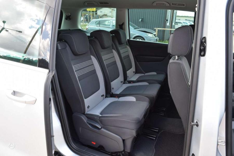 Pelēks Volkswagen Sharan 2013 Viļņa, ar dzinēja tilpumu 1.97 L un nobraukumu 224 tūkst. km par 7750 €, foto 10 vietnē AUTOMOTO.COM.LV