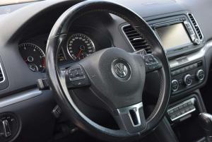 Pelēks Volkswagen Sharan 2013 Viļņa, ar dzinēja tilpumu 1.97 L un nobraukumu 224 tūkst. km par 7750 €, foto 14 vietnē AUTOMOTO.COM.LV