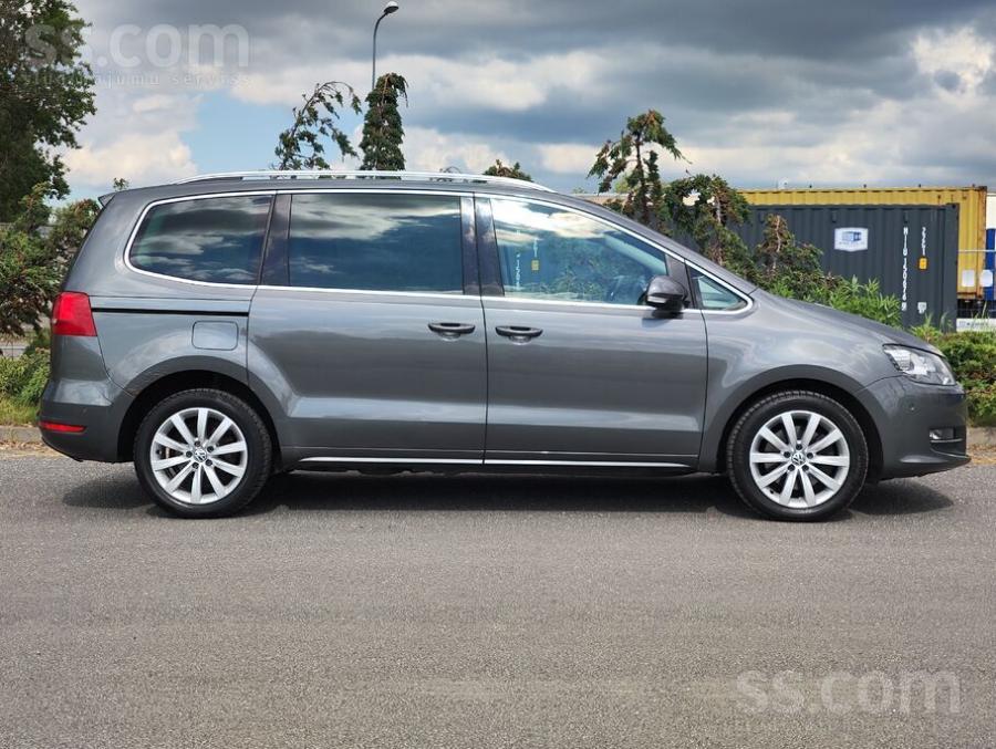 Pelēks Volkswagen Sharan 2013 Rīga, ar dzinēja tilpumu 2.00 L un nobraukumu 241 tūkst. km par 7190 €, foto 3 vietnē AUTOMOTO.COM.LV