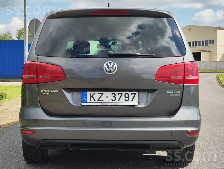 Pelēks Volkswagen Sharan 2013 Rīga, ar dzinēja tilpumu 2.00 L un nobraukumu 241 tūkst. km par 7190 €, foto 6 vietnē AUTOMOTO.COM.LV
