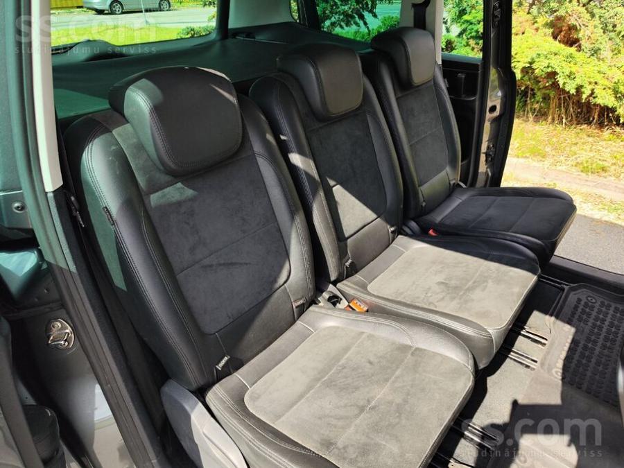 Pelēks Volkswagen Sharan 2013 Rīga, ar dzinēja tilpumu 2.00 L un nobraukumu 241 tūkst. km par 7190 €, foto 11 vietnē AUTOMOTO.COM.LV