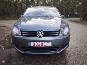 Grey Volkswagen Sharan 2014 in Druskininkai, with an engine capacity of 1.97 L and mileage of 237 thousand km for 8650 €, photo 19 on AUTOMOTO.COM.LV