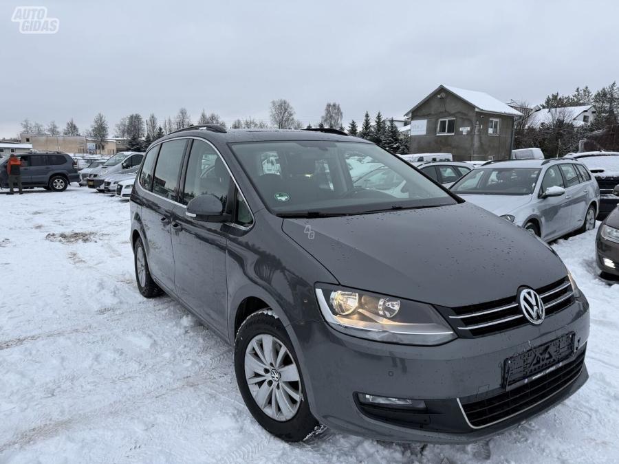 Pelēks Volkswagen Sharan 2014 Utena, ar dzinēja tilpumu 2.00 L un nobraukumu 253 tūkst. km par 7800 €, foto 3 vietnē AUTOMOTO.COM.LV