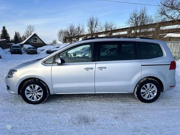 Grey Volkswagen Sharan 2014 in Telschi, with an engine capacity of 1.39 L and mileage of 178 thousand km for 8300 €, photo 4 on AUTOMOTO.COM.LV