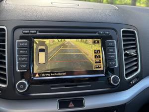 Grey Volkswagen Sharan 2014 in Varena, with an engine capacity of 2.00 L and mileage of 292 thousand km for 9400 €, photo 17 on AUTOMOTO.COM.LV