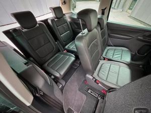 Grey Volkswagen Sharan 2014 in Riga, with an engine capacity of 2.00 L and mileage of 142 thousand km for 12500 €, photo 8 on AUTOMOTO.COM.LV