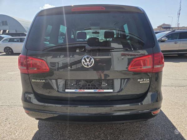Grey Volkswagen Sharan 2014 in Marijampole, with an engine capacity of 1.97 L and mileage of 270 thousand km for 6999 €, photo 7 on AUTOMOTO.COM.LV