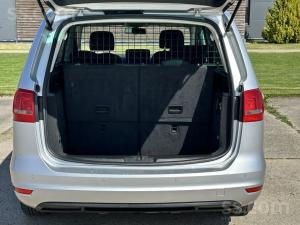 Grey Volkswagen Sharan 2014 in Riga, with an engine capacity of 2.00 L and mileage of 282 thousand km for 8299 €, photo 9 on AUTOMOTO.COM.LV