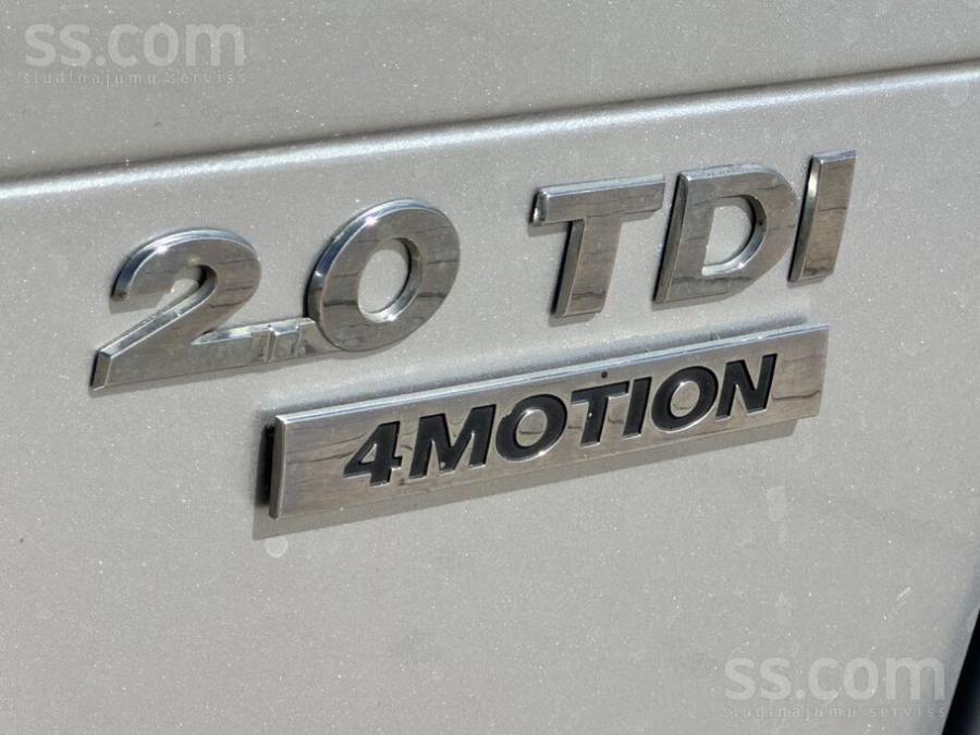 Grey Volkswagen Sharan 2014 in Riga, with an engine capacity of 2.00 L and mileage of 282 thousand km for 8299 €, photo 10 on AUTOMOTO.COM.LV