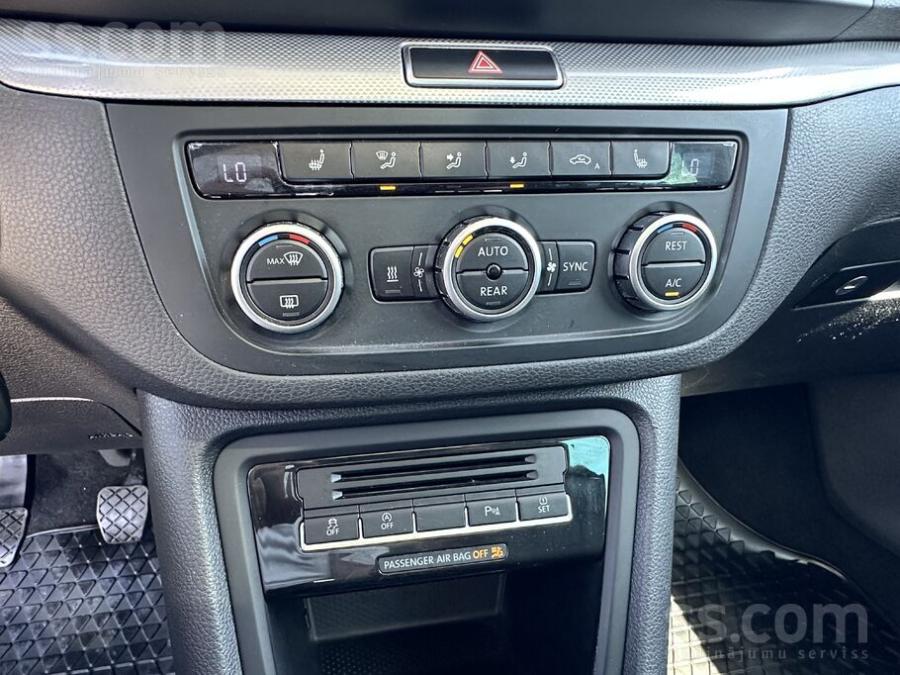 Grey Volkswagen Sharan 2014 in Riga, with an engine capacity of 2.00 L and mileage of 282 thousand km for 8299 €, photo 20 on AUTOMOTO.COM.LV