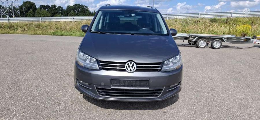 Grey Volkswagen Sharan 2014 in Marijampole, with an engine capacity of 1.97 L and mileage of 279 thousand km for 8700 €, photo 8 on AUTOMOTO.COM.LV