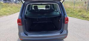 Grey Volkswagen Sharan 2014 in Marijampole, with an engine capacity of 1.97 L and mileage of 279 thousand km for 8700 €, photo 16 on AUTOMOTO.COM.LV