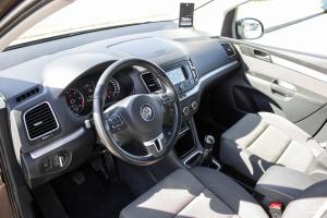 Pelēks Volkswagen Sharan 2014 Kauņa, ar dzinēja tilpumu 2.00 L un nobraukumu 251 tūkst. km par 8700 €, foto 8 vietnē AUTOMOTO.COM.LV
