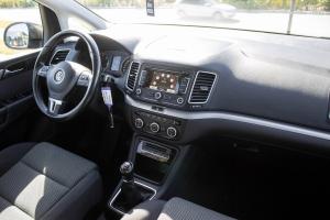 Pelēks Volkswagen Sharan 2014 Kauņa, ar dzinēja tilpumu 2.00 L un nobraukumu 251 tūkst. km par 8700 €, foto 10 vietnē AUTOMOTO.COM.LV