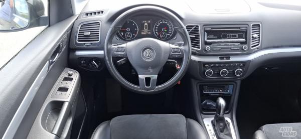 Grey Volkswagen Sharan 2014 in Marijampole, with an engine capacity of 2.00 L and mileage of 280 thousand km for 8400 €, photo 11 on AUTOMOTO.COM.LV