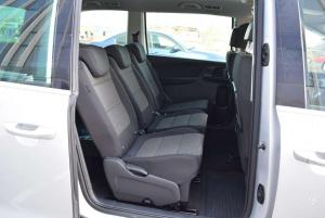 Grey Volkswagen Sharan 2014 in Vilnius, with an engine capacity of 1.97 L and mileage of 356 thousand km for 7000 €, photo 12 on AUTOMOTO.COM.LV