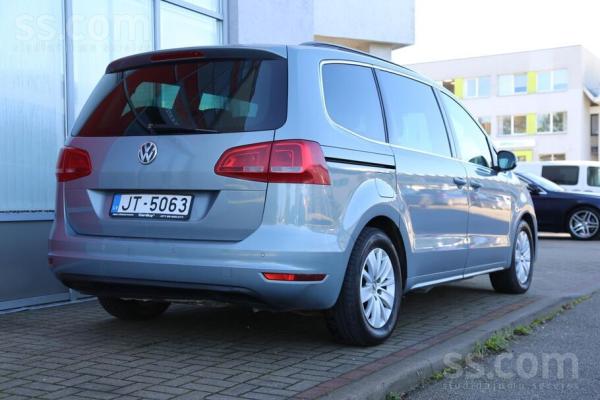 Volkswagen Sharan 2014 in Riga on AUTOMOTO.COM.LV Grey Volkswagen Sharan 2014 in Riga, with an engine capacity of 2.00 L and mileage of 0 thousand km for 5495 €, photo 7 on AUTOMOTO.COM.LV