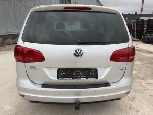 Grey Volkswagen Sharan 2014 in Kaunas, with an engine capacity of 2.00 L and mileage of 298 thousand km for 6800 €, photo 11 on AUTOMOTO.COM.LV