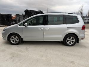 Grey Volkswagen Sharan 2014 in Kaunas, with an engine capacity of 2.00 L and mileage of 298 thousand km for 6800 €, photo 12 on AUTOMOTO.COM.LV