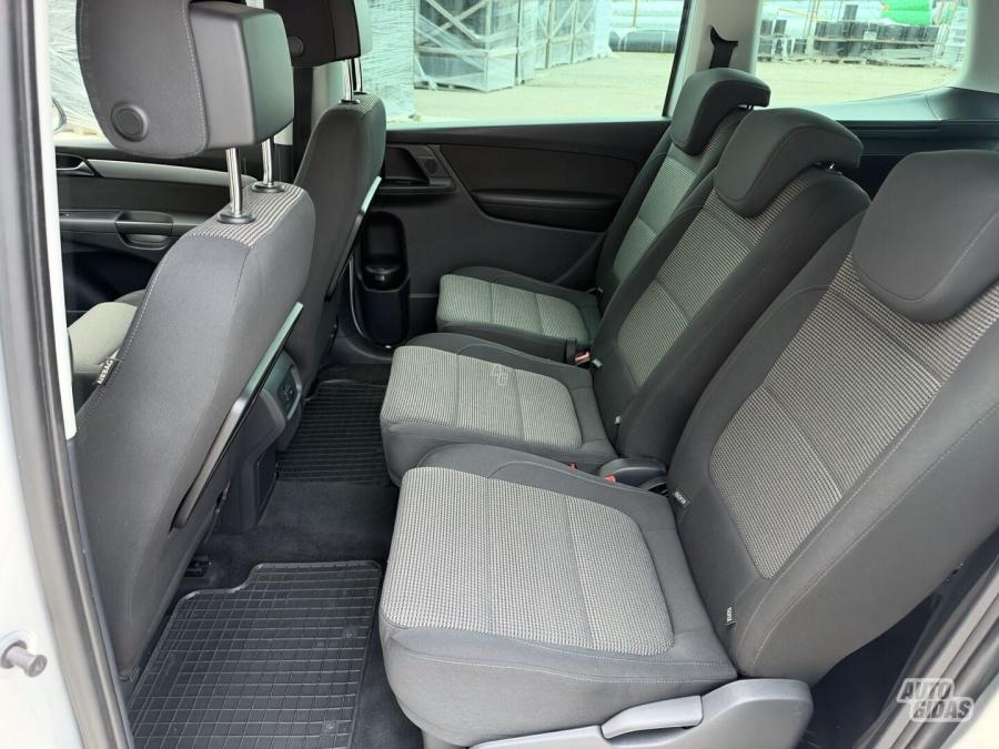 Grey Volkswagen Sharan 2014 in Kaunas, with an engine capacity of 2.00 L and mileage of 298 thousand km for 6800 €, photo 22 on AUTOMOTO.COM.LV