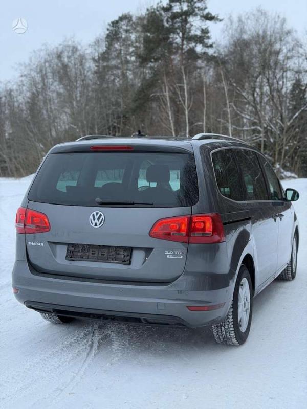 Pelēks Volkswagen Sharan 2015 Utena, ar dzinēja tilpumu 1.97 L un nobraukumu 268 tūkst. km par 12950 €, foto 7 vietnē AUTOMOTO.COM.LV